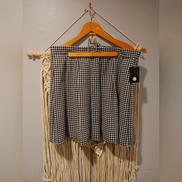 messini | Skirts | Messini Skirt Size Xl Nwt | Poshmark